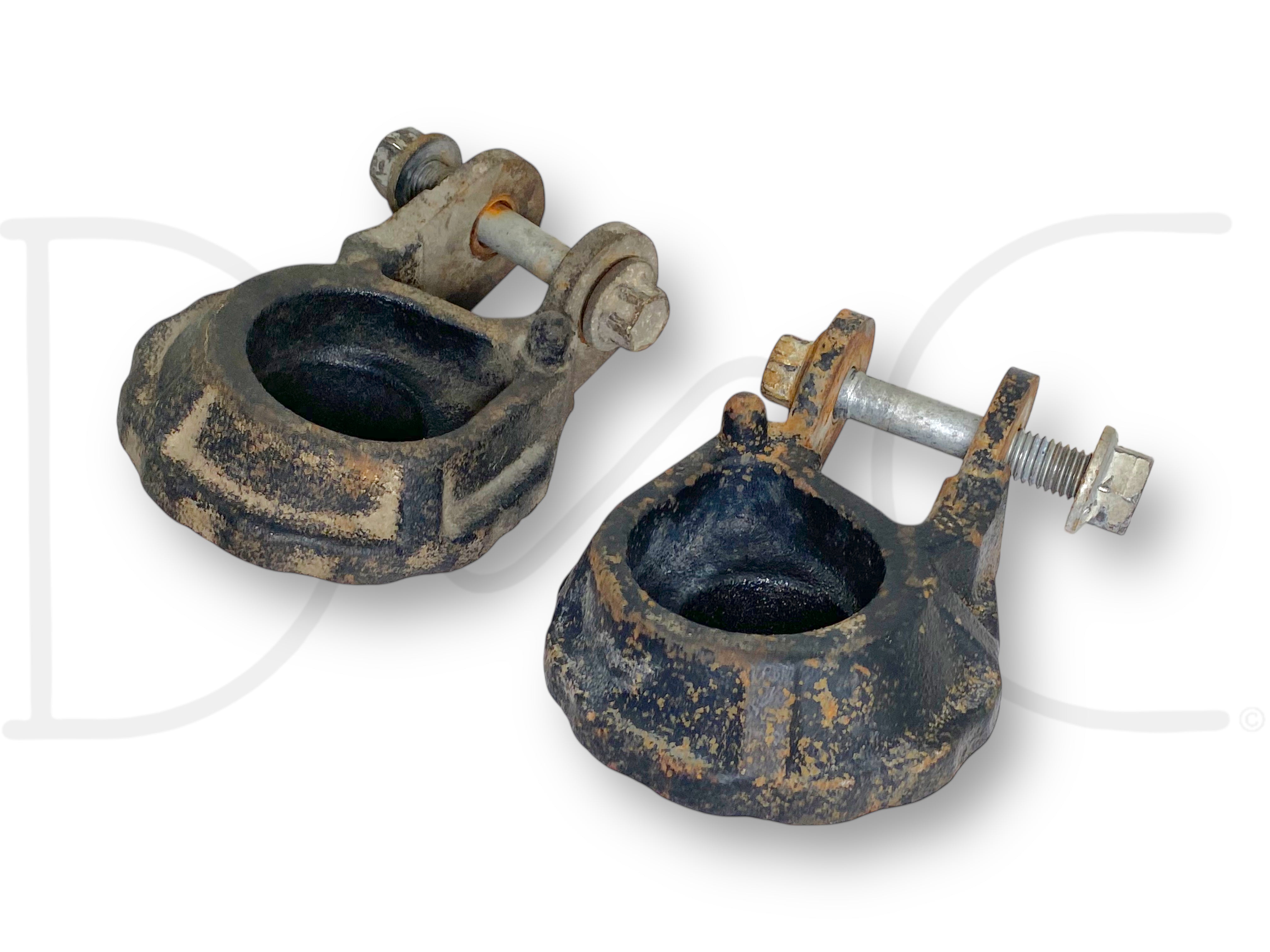 99-07 Ford F250 F350 FRONT COIL SPRING SEAT LOWER SET LEFT RIGHT 2WD ...